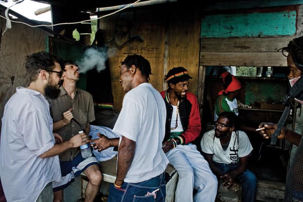 Sun Araw and The Congos Perform Live in London | The FADER