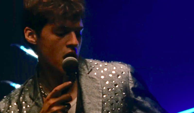 Watch Omar Apollo’s discofied “So Good” video | The FADER