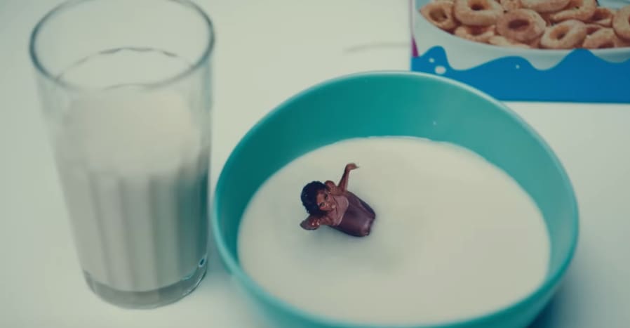 Flo Milli’s “Fruit Loop” video is the most important meal of the day | The FADER