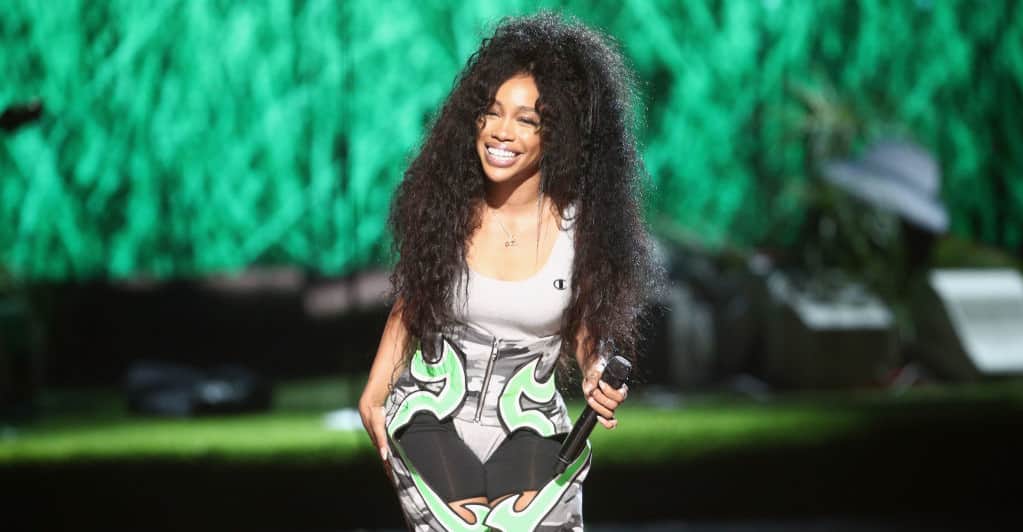 Watch SZA perform with Chance The Rapper in New York | The FADER