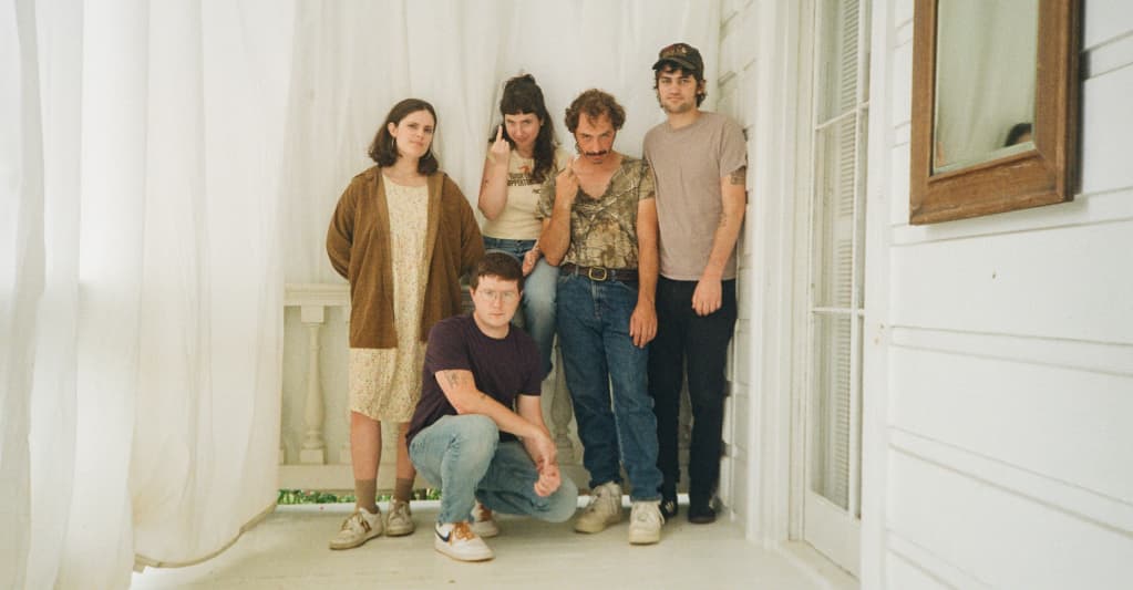 Watch the video for Wednesday’s new song “TV in the Gas Pump” | The FADER