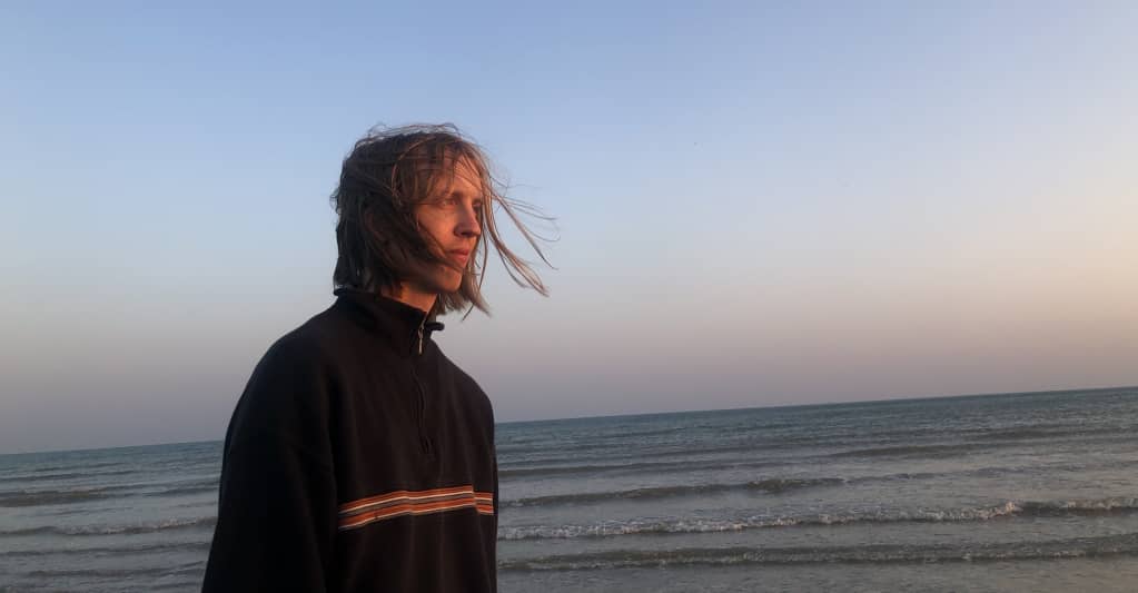 Watch Aaberg’s twilit video for “Moonling” | The FADER