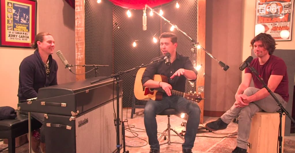 Digital FORT: Hanson (!) play a throwback four-song set from their home ...
