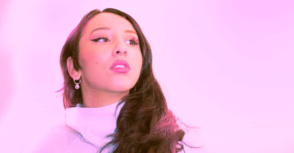 French R&B singer Ta-Ra previews new project with “Falcon7” | The FADER