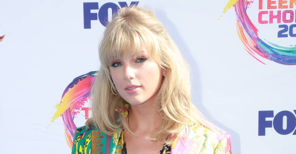 Fans say that Taylor Swift has cursed NHL team Los Angeles Kings | The ...